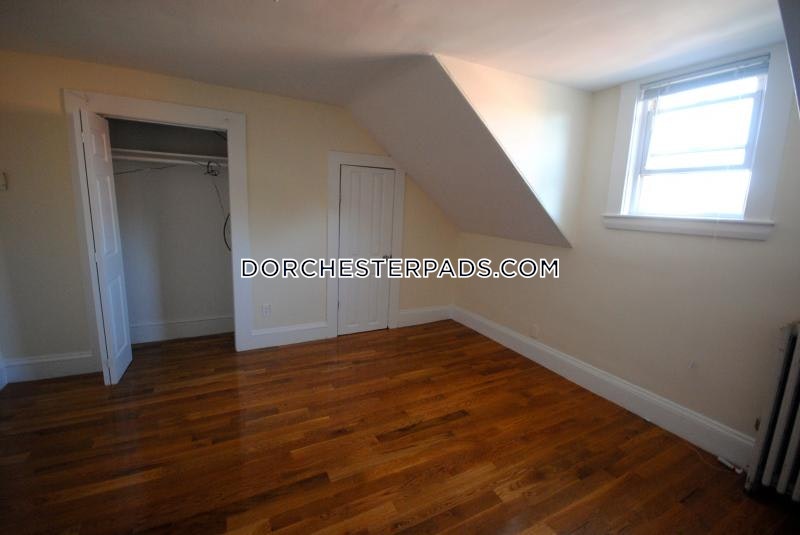 Dorchester Awesome 4 Bed 1 Bath in Fields Corner Boston - $2,700