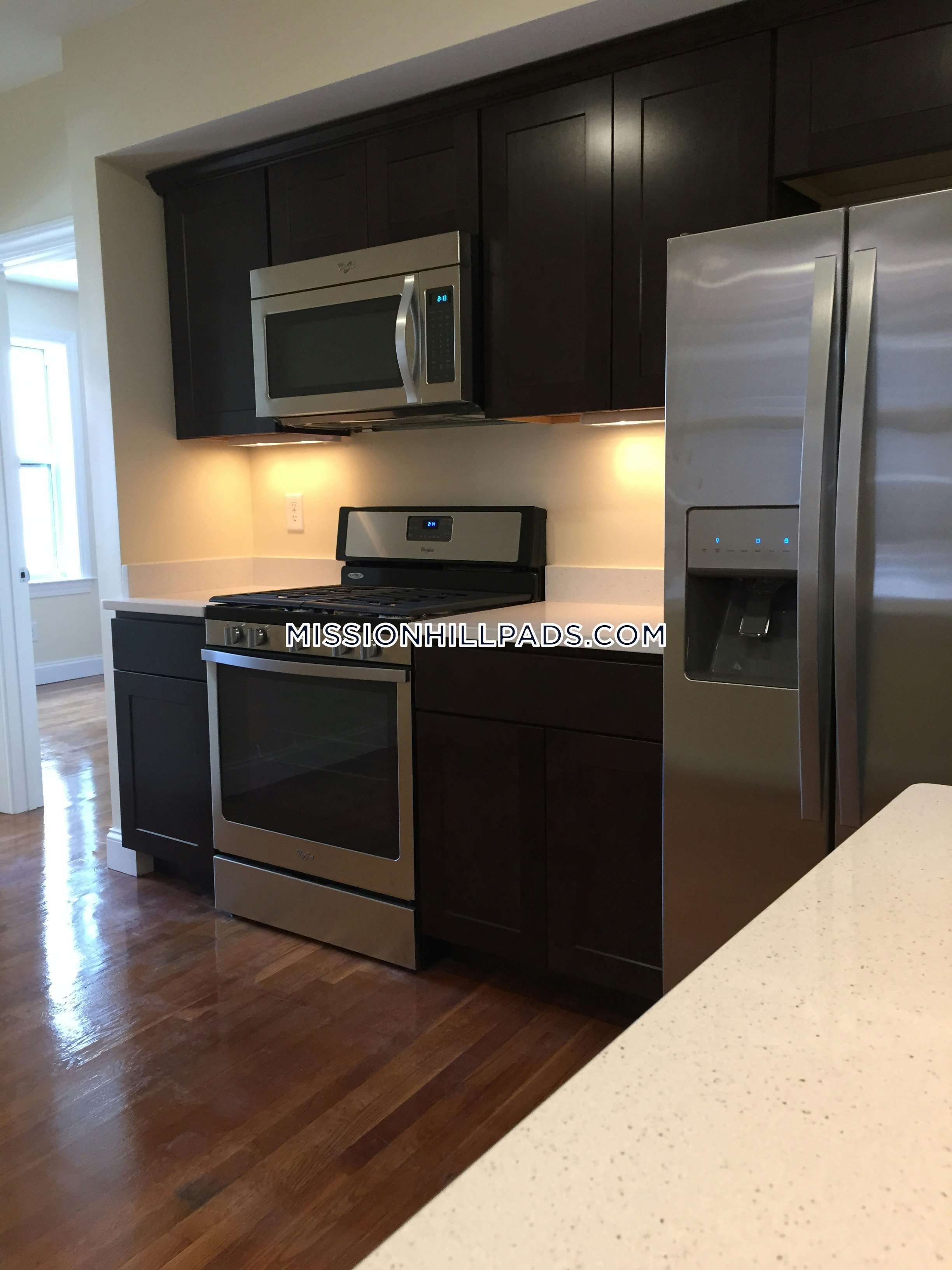 Mission Hill 4 Beds 2 Baths Boston - $4,600